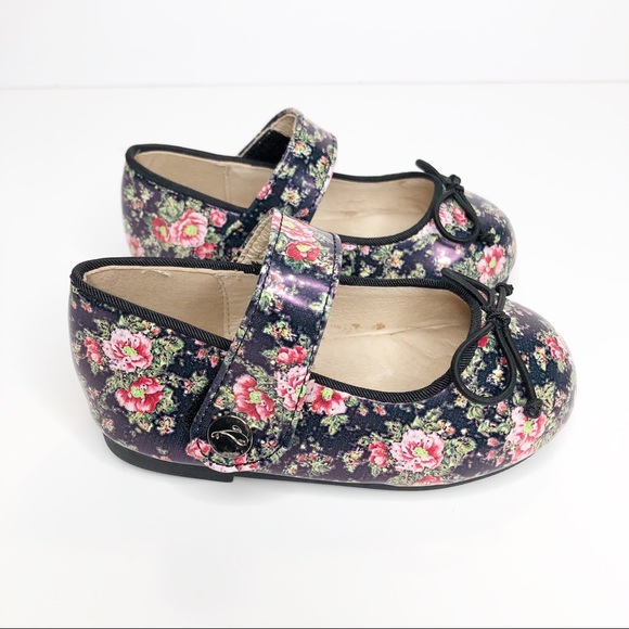 Mooney Kids | Shoes | Mooney Kids Girls Black Floral Shoes With Bow ...